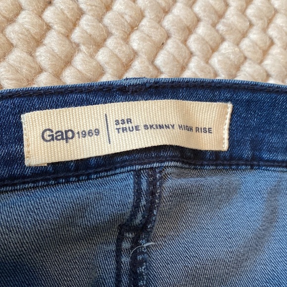 GAP | Jeans | Nwt Gap Stretch True Skinny High Rise Jeans Sz 33r | Poshmark